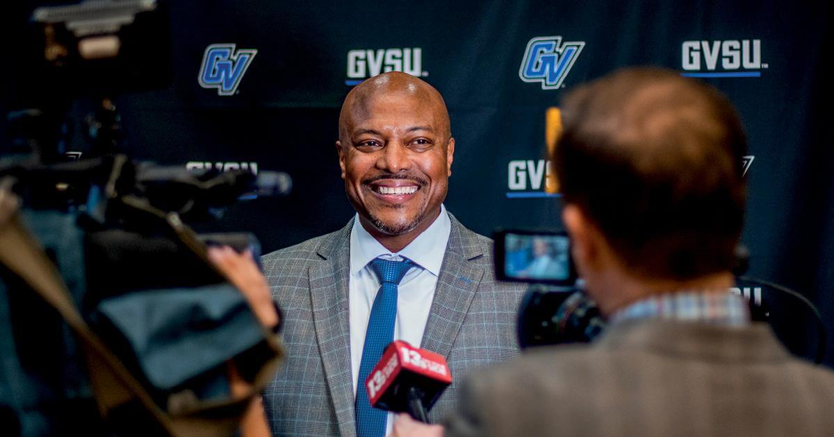 New men's basketball coach brings diverse resume - - Grand Valley Magazine