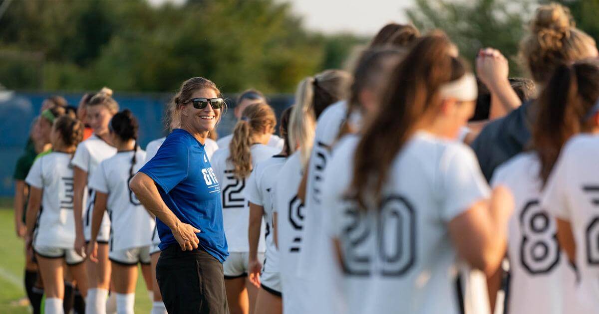 New soccer coach: Veteran players anchor championship team - - Grand ...