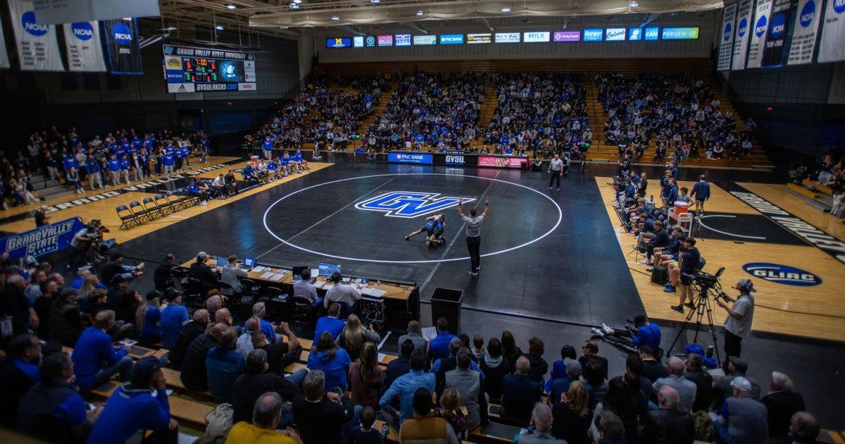 Relive the return of a new era of GVSU wrestling - GVNext