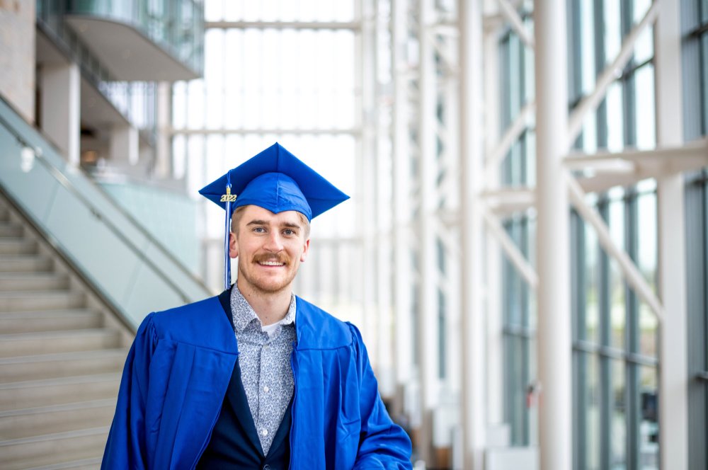 Commencement stories: The resilience, the decisions and the connections ...