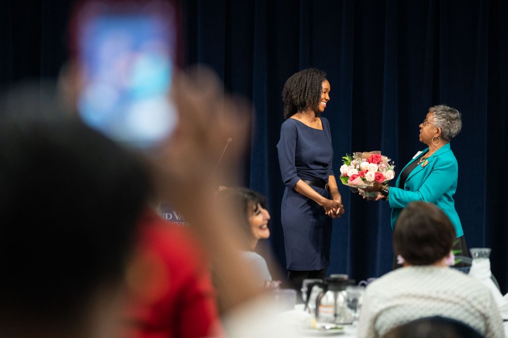 Bolden shares story of her journey from GVSU to state supreme court ...