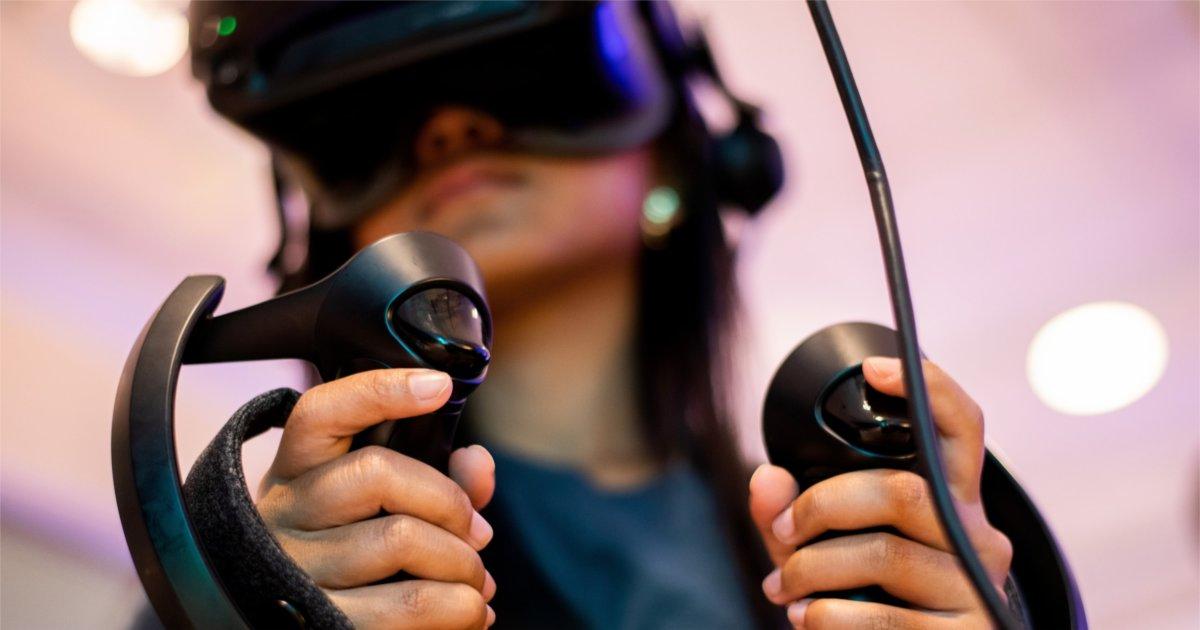 Learning through Virtual Reality - GVNext