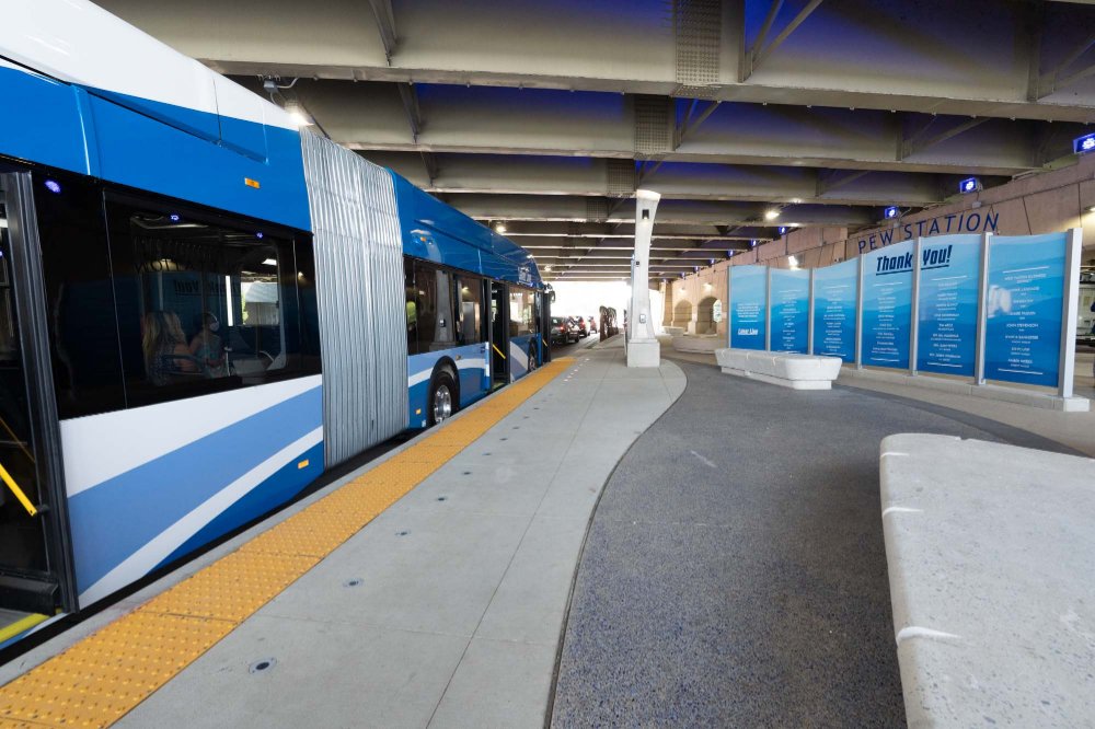 New Laker Line opens with enhancements, faster rides between campuses ...