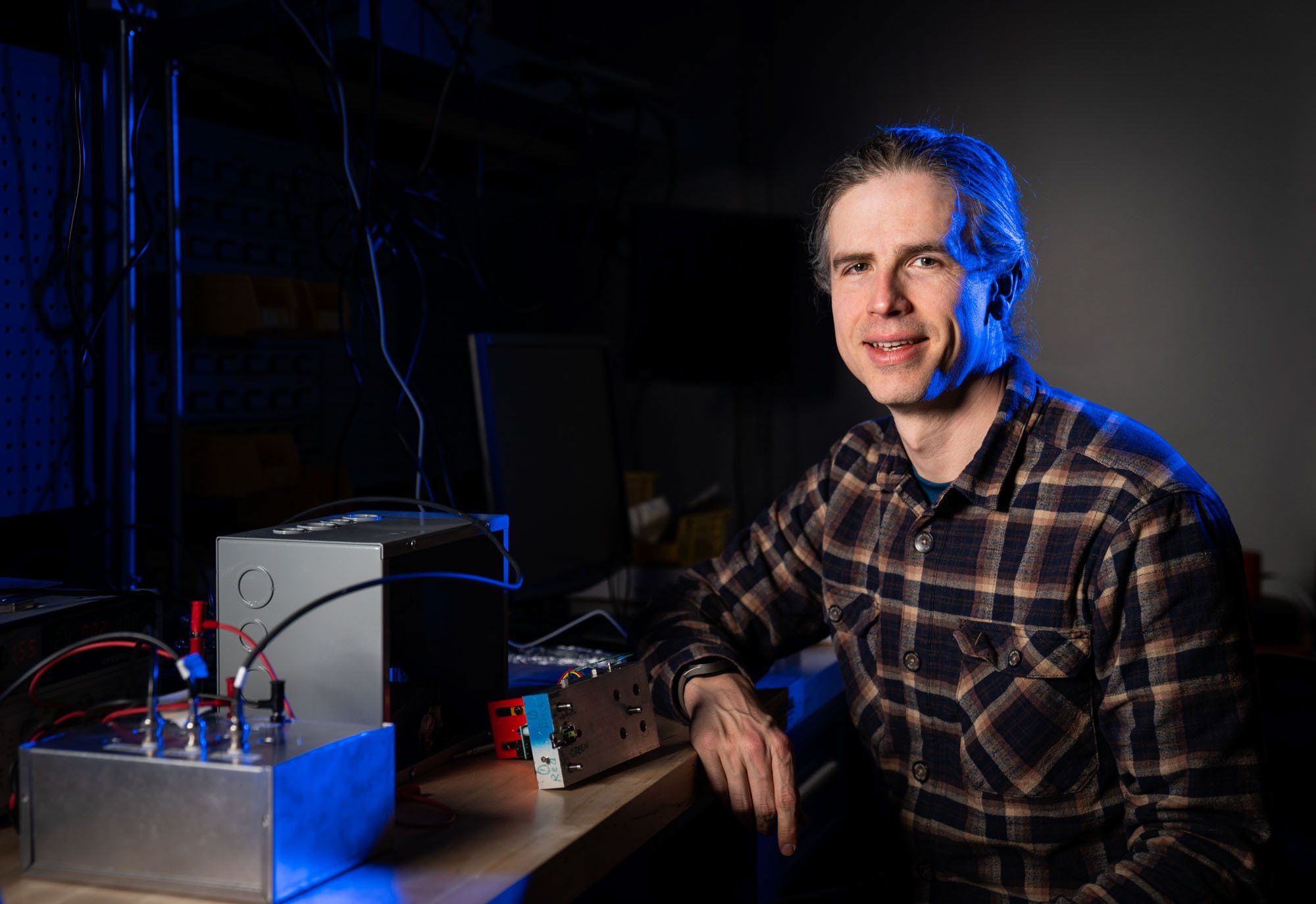 If you build it, they will understand: Physics expert leads development ...