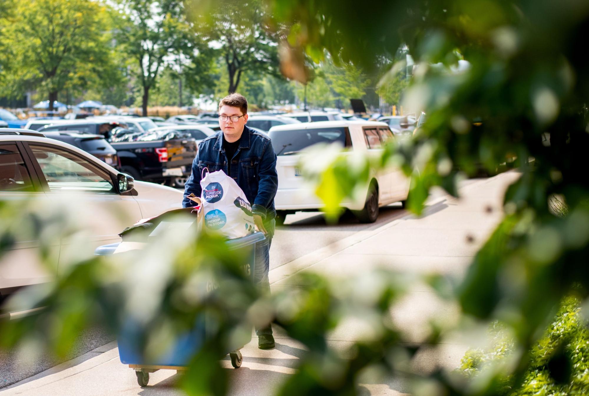 GVSU buzzing with energy this week as Lakers return to campus - GVNext