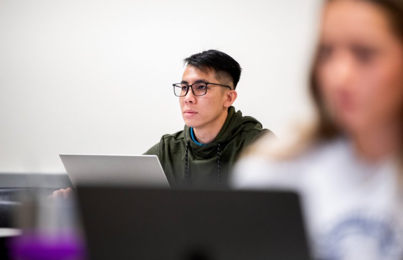 Writing Center consultants at forefront of AI tools to assist their ...