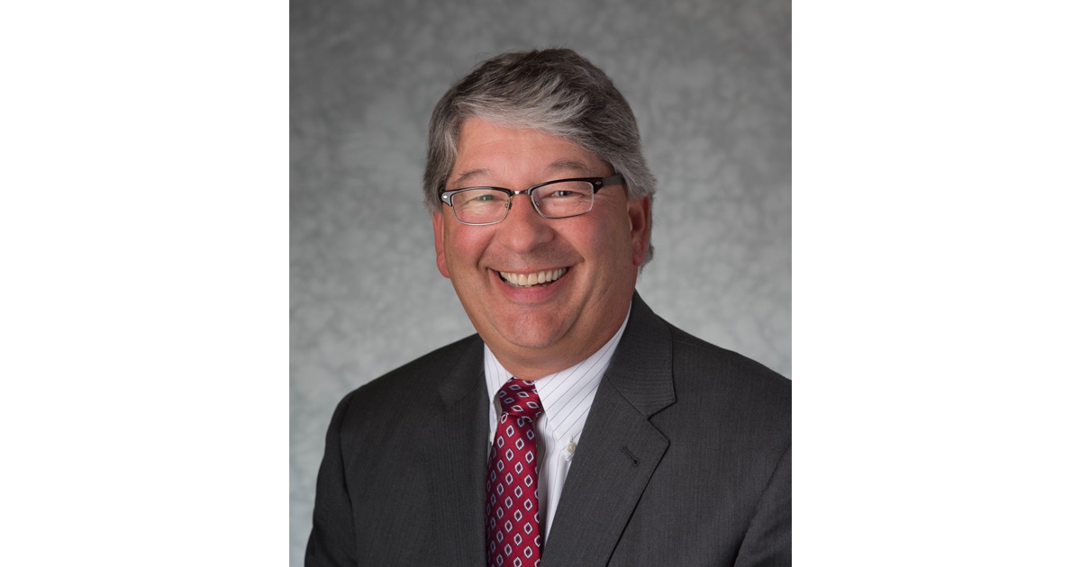 Tom Butcher honored for nearly 40 years of service to university law ...