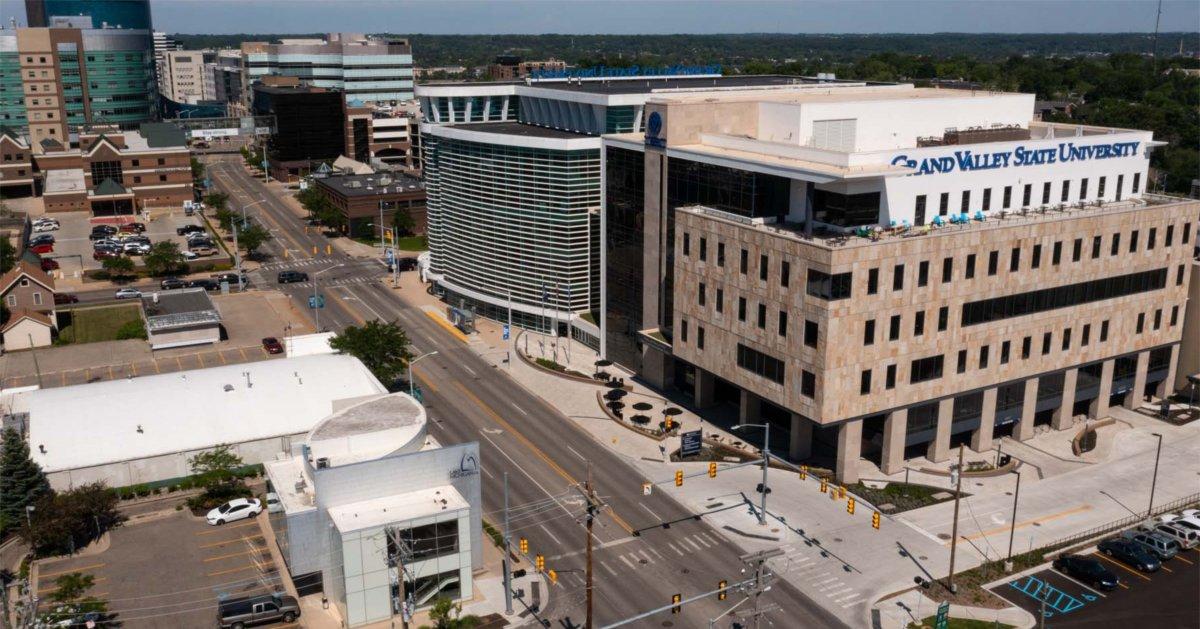 New dean of nursing at GVSU will bring extensive leadership, research ...