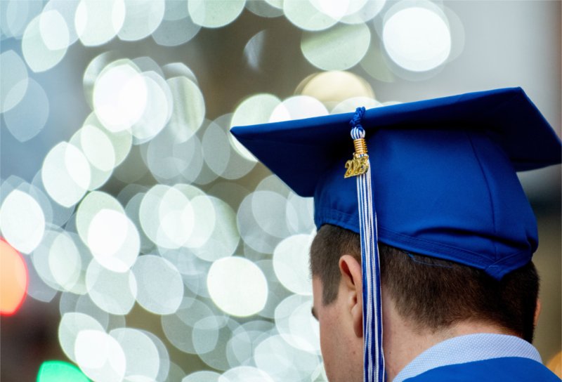 Celebrating Lakers for a Lifetime: December 2023 Commencement in photos ...