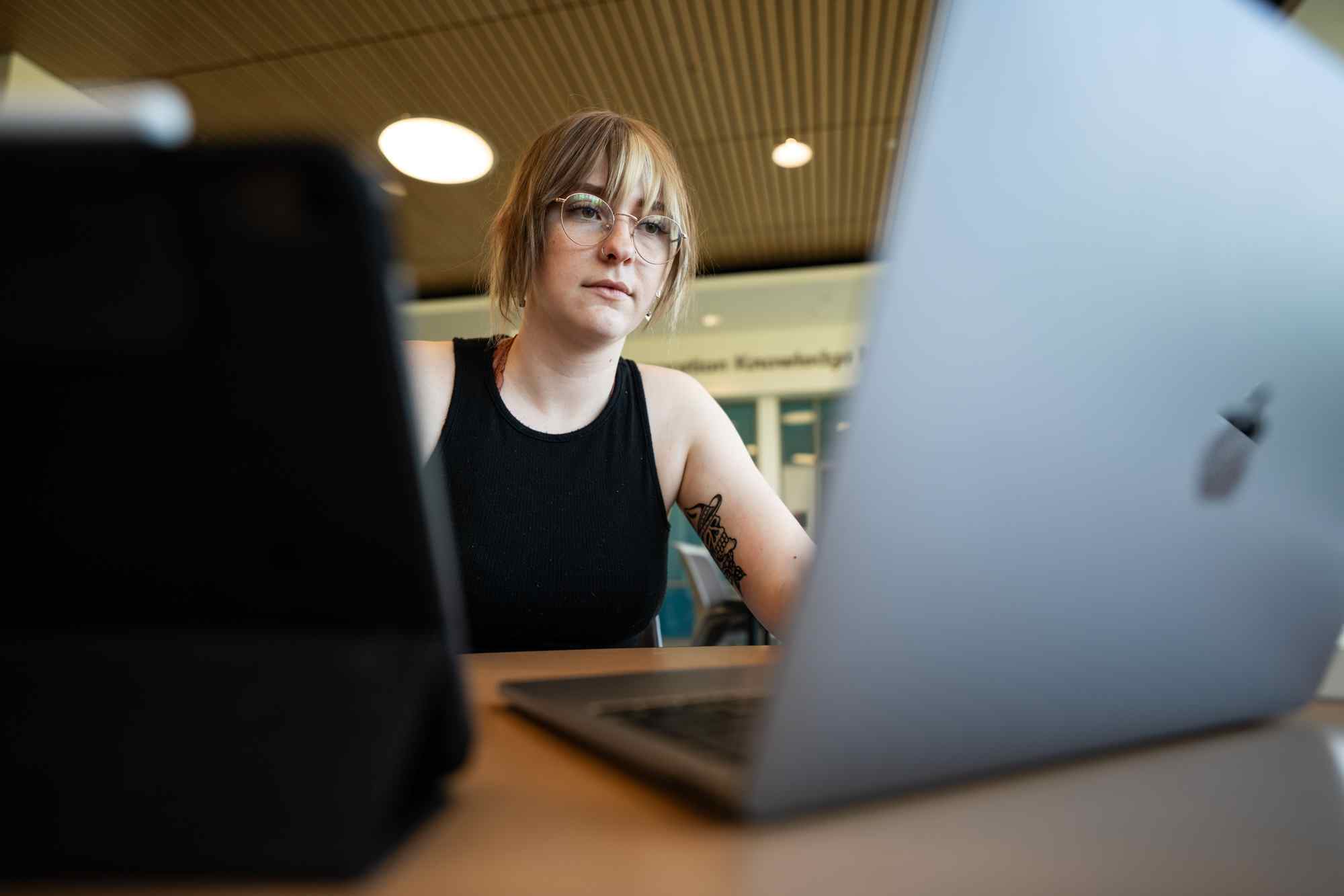 Student researchers unveil summer research at showcase - GVNext