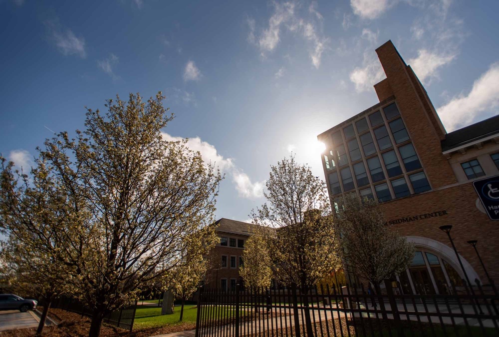 Purchasing managers survey continues to show slowdown - GVNext